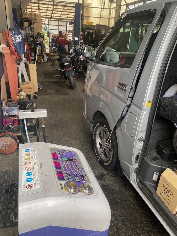 200系ハイエ－スのメンテナンス: 趣味のモトクロス